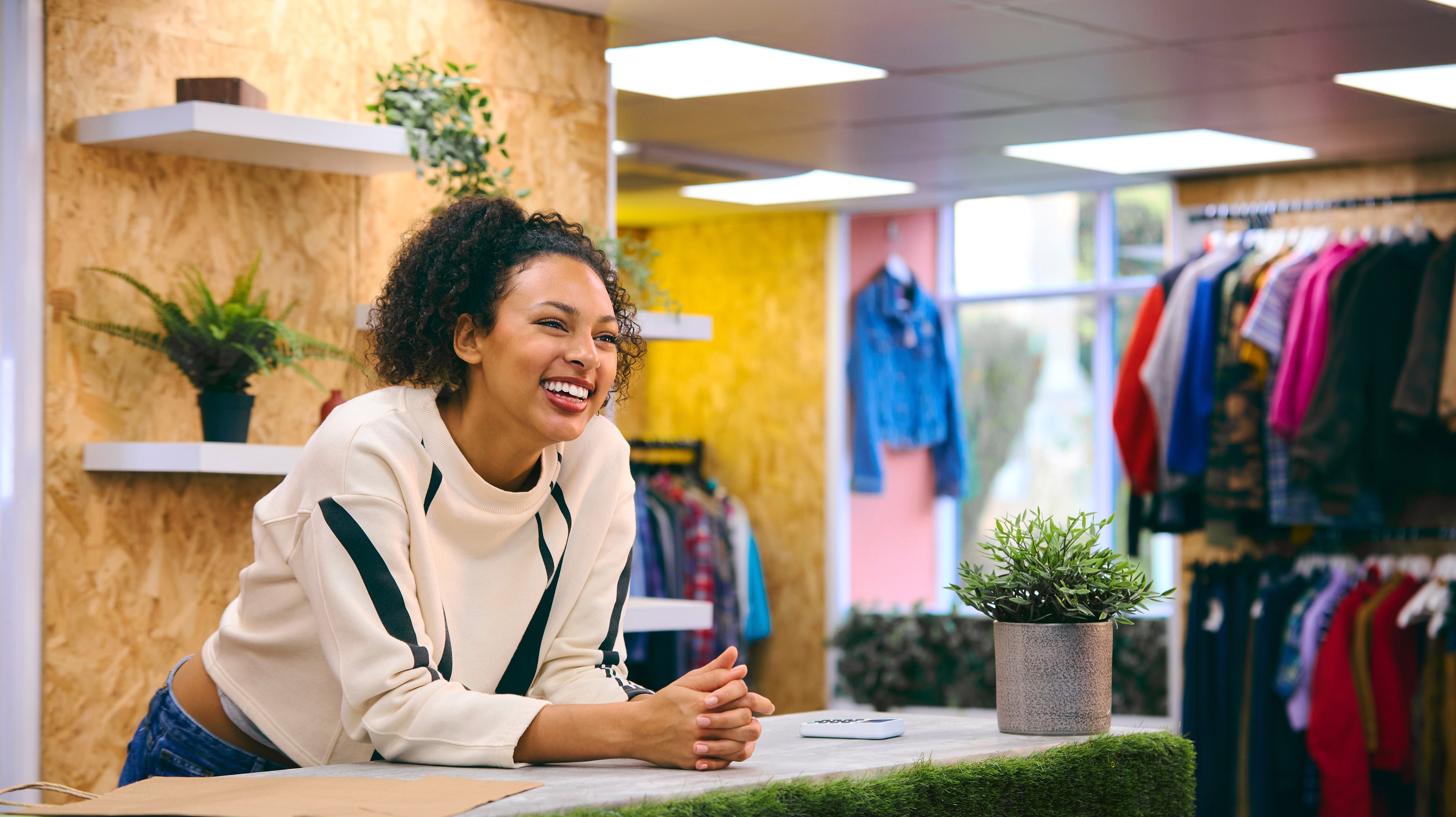 CEW - Programs [Scholarships]